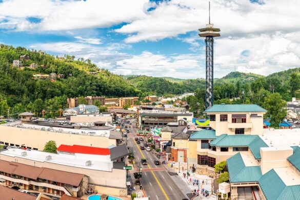 5 Best Places You Can Visit on the Gatlinburg Trolley - The All ...